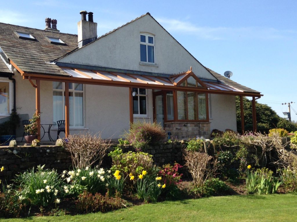 Rosewood Windows - Plas-tech Windows